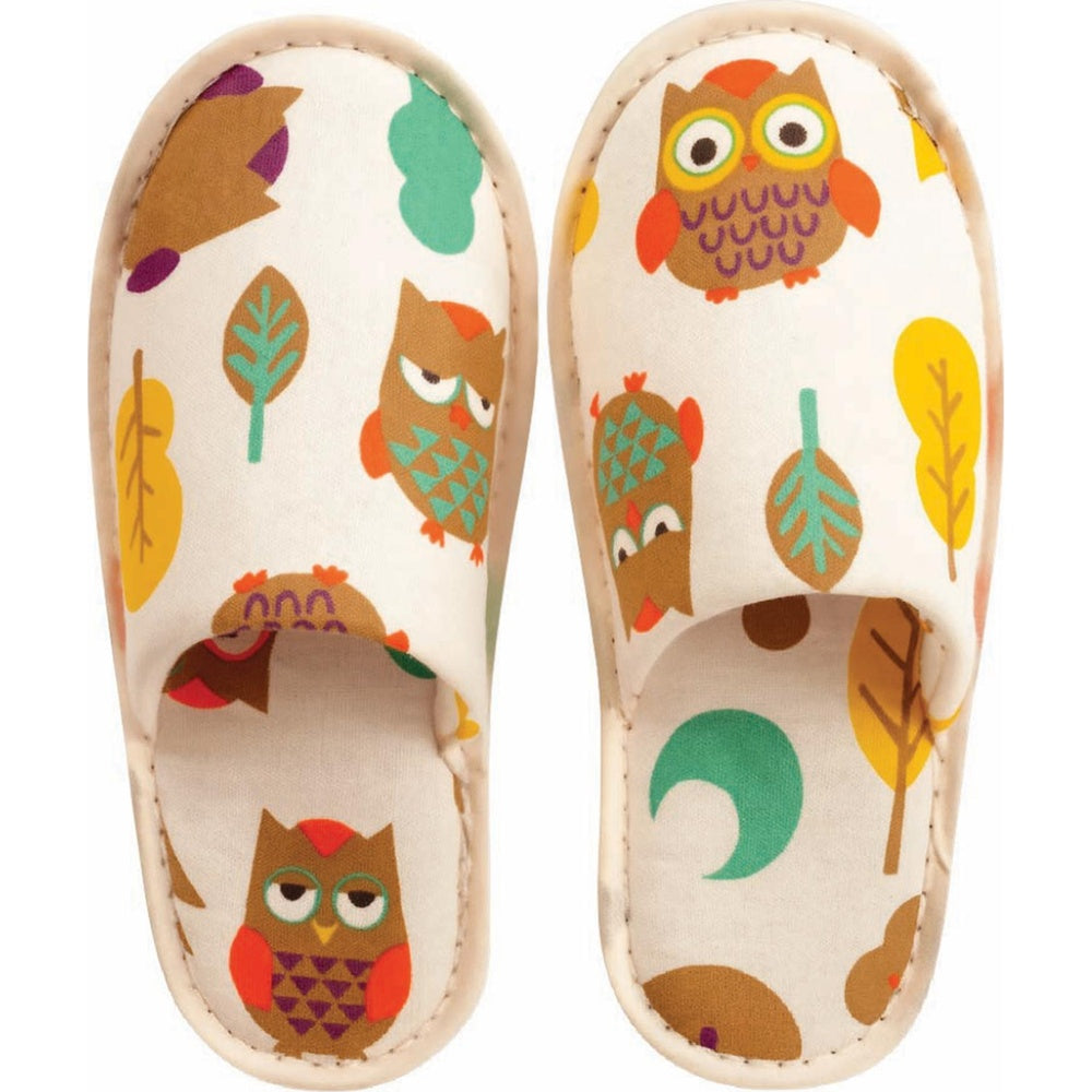 Sustayne Children's Slippers - 9.06" X 3.94" / 200 Count – Pure Spa Direct